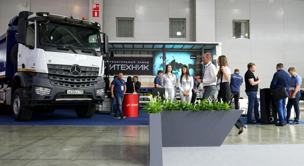 Премьера года — COMvex 2023 | POLYTECHNIC GROUP